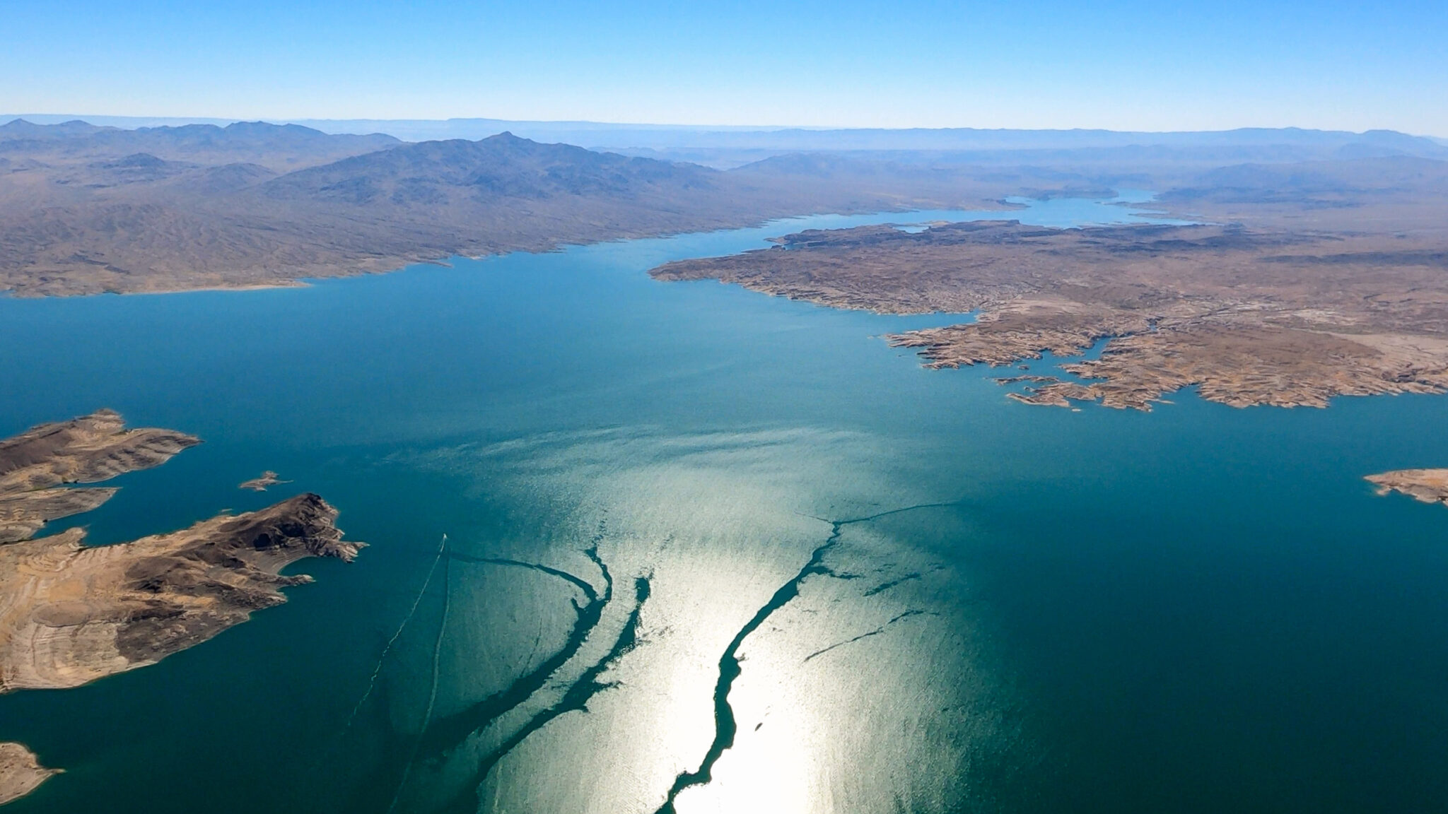 Aerials: Lake Mead and Hoover Dam - The Water Desk