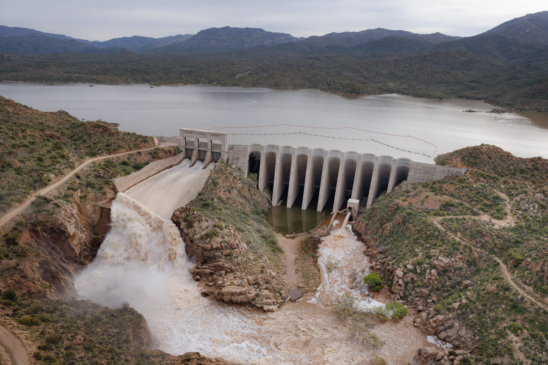 Does Arizona have enough water? Phoenix-area cities are spending big to ...
